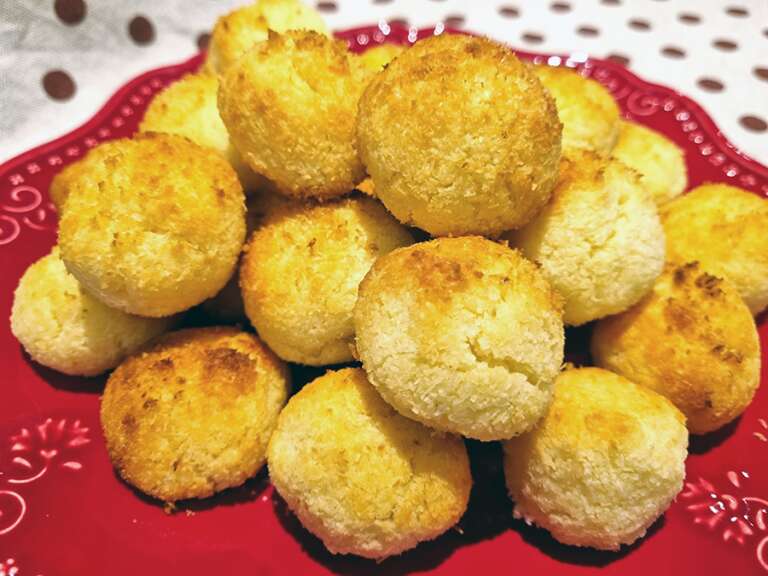 Coquinhos (bolinhos de coco) - Deliciosa Paparoca